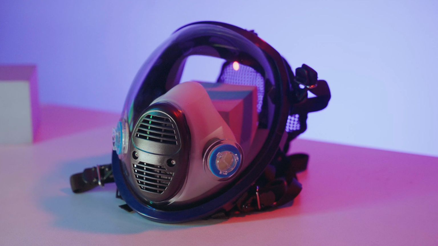 AirGearPro's Respiratory Gas Mask G-500 & G-750 Review - Top 10 Zone